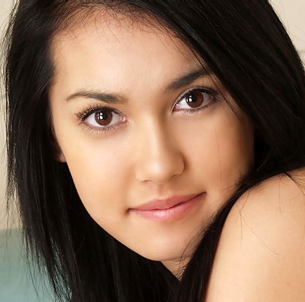 Maria Ozawa, Ngọc Sơn Temple and Morality – Le Minh Khai's Southeast ...