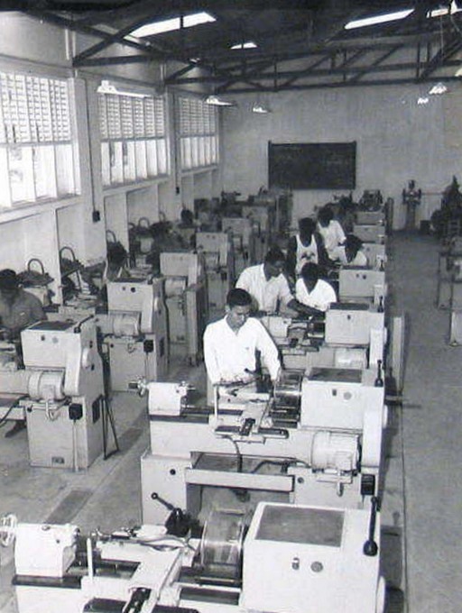 “Straightening Out” Southeast Asia in the 1960s – Le Minh Khai's ...